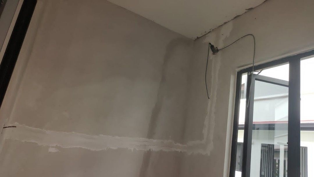 Hacking conceal plaster Ceiling AirCond Electrical Wiring work ...