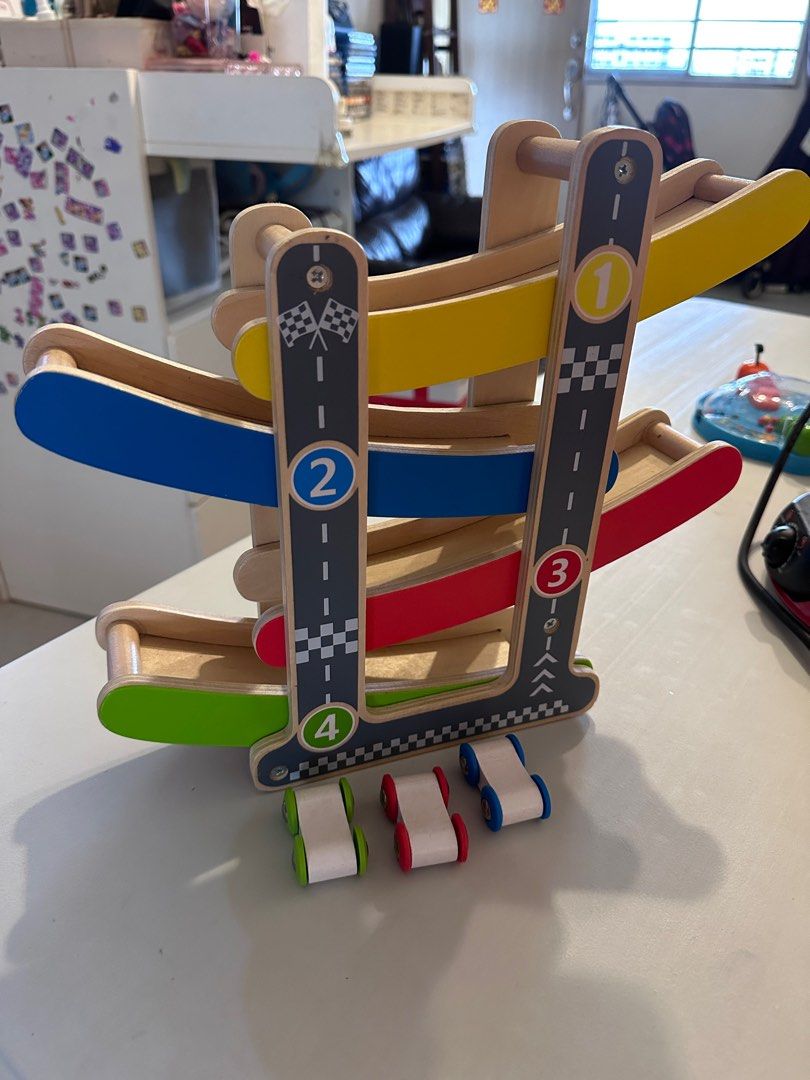 Hape Fast Flip Racetrack, Hobbies & Toys, Toys & Games on Carousell