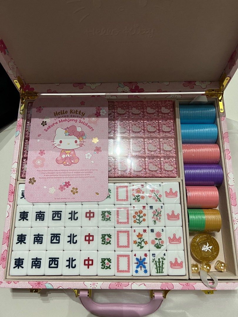 Hello Kitty Limited Edition Sakura Mahjong Solitaire, Hobbies & Toys ...