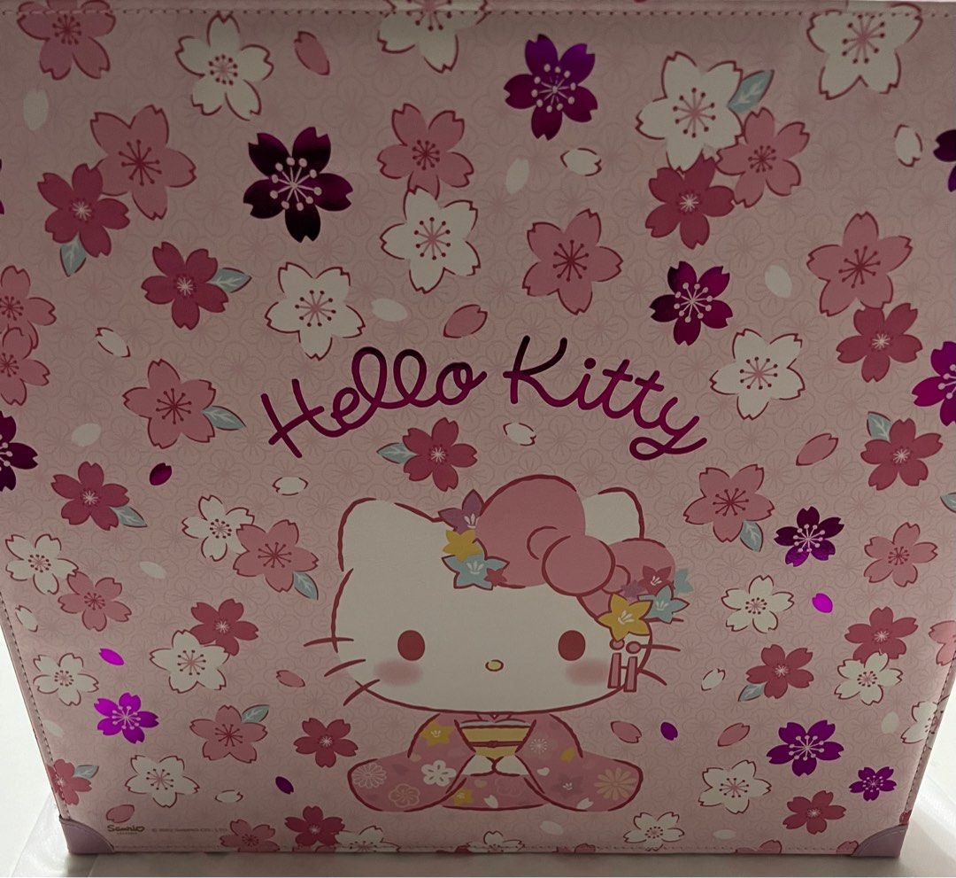 Hello Kitty Limited Edition Sakura Mahjong Solitaire, Hobbies & Toys ...