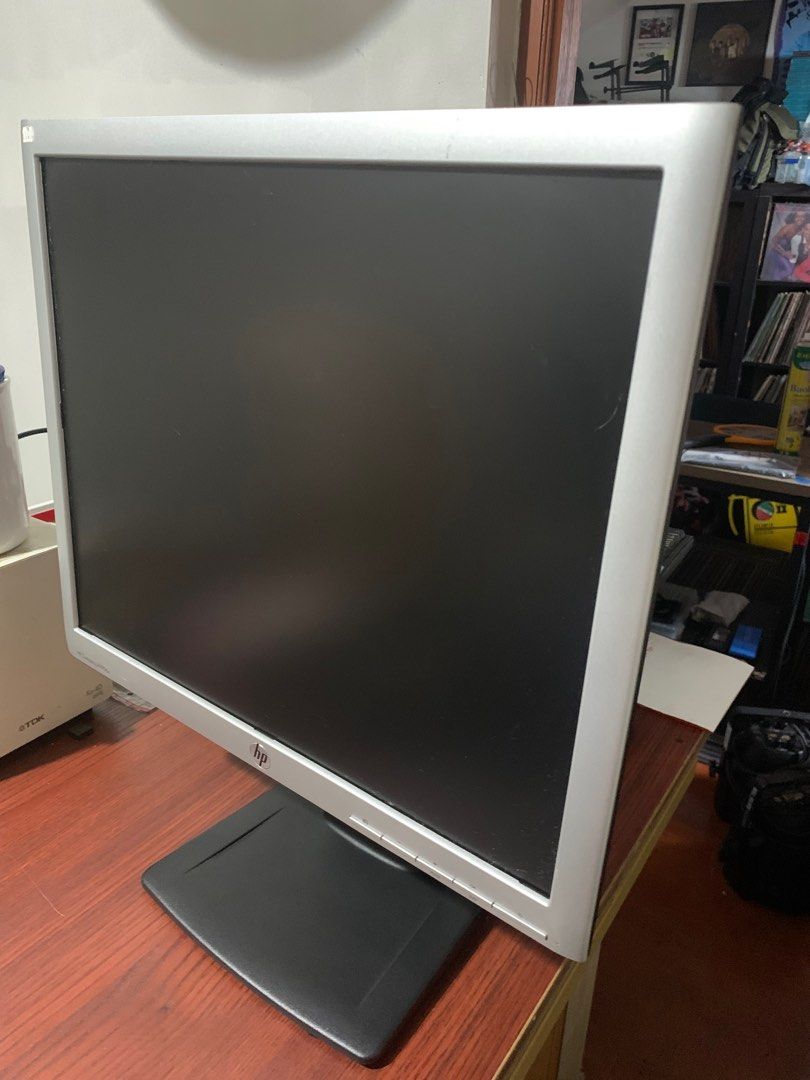 HP Compaq LA1956x LCD Monitor 19" Screen, Computers & Tech, Parts ...