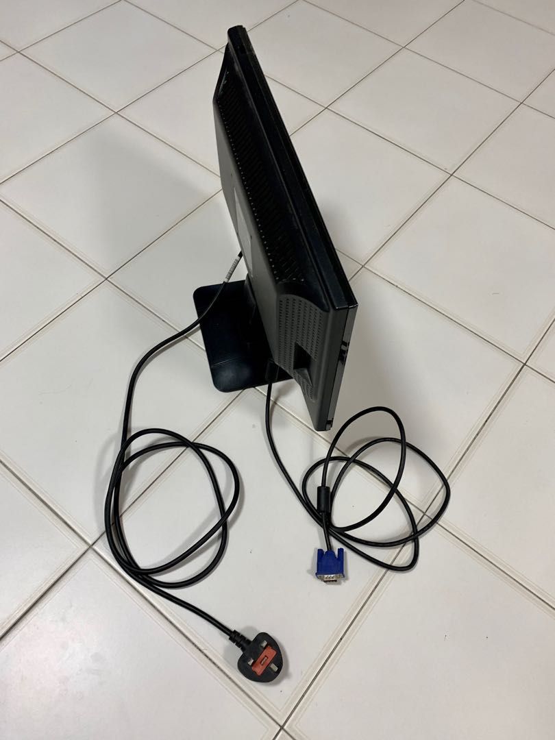 HP v185e Monitor, Computers & Tech, Parts & Accessories, Monitor ...