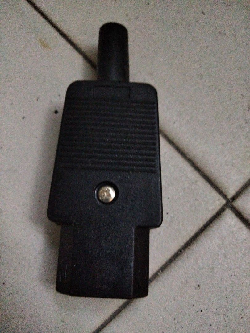 IEC socket ON / OFF button, holder plug and 3pin plug., TV & Home ...