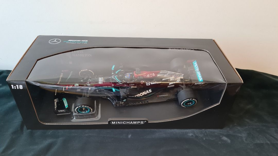 (in stock) Lewis Hamilton 2021 F1 Mercedes Minichamps 1/18th scale ...