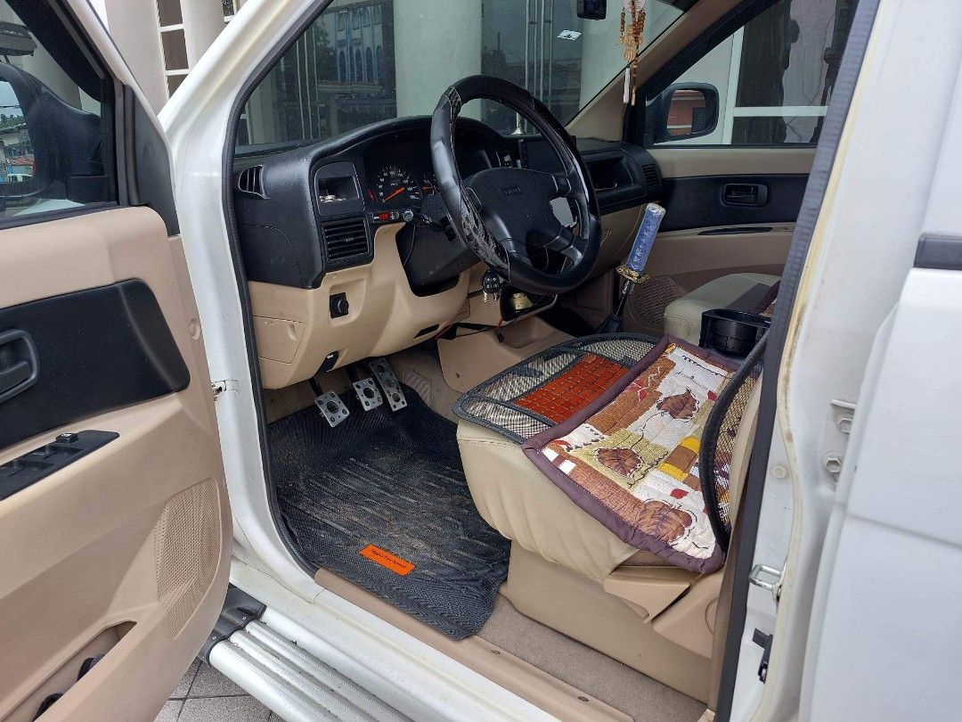 Isuzu Crosswind, Cars for Sale, Used Cars on Carousell