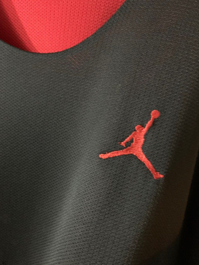 Jordan reversible sando, Men's Fashion, Activewear on Carousell