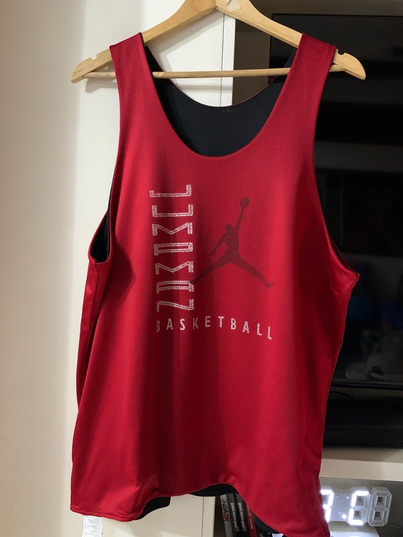 Jordan reversible sando, Men's Fashion, Activewear on Carousell