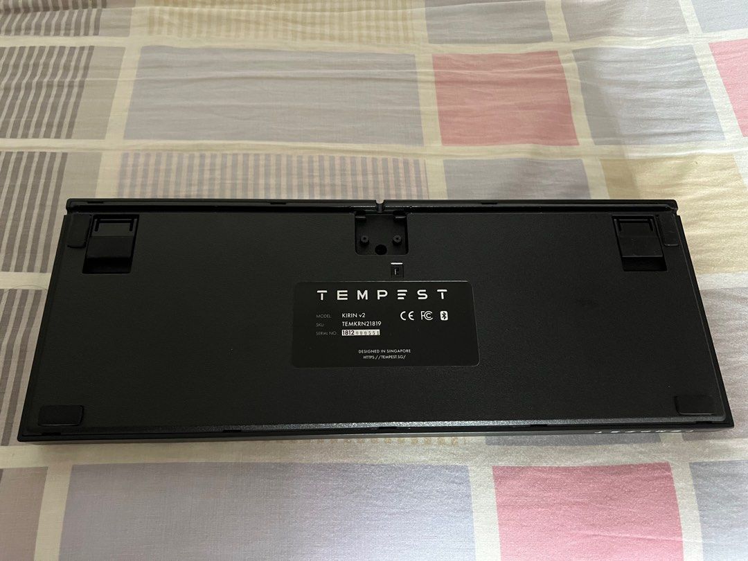 Lightly used Tempest Kirin v2, Computers & Tech, Parts & Accessories, Computer Keyboard on Carousell