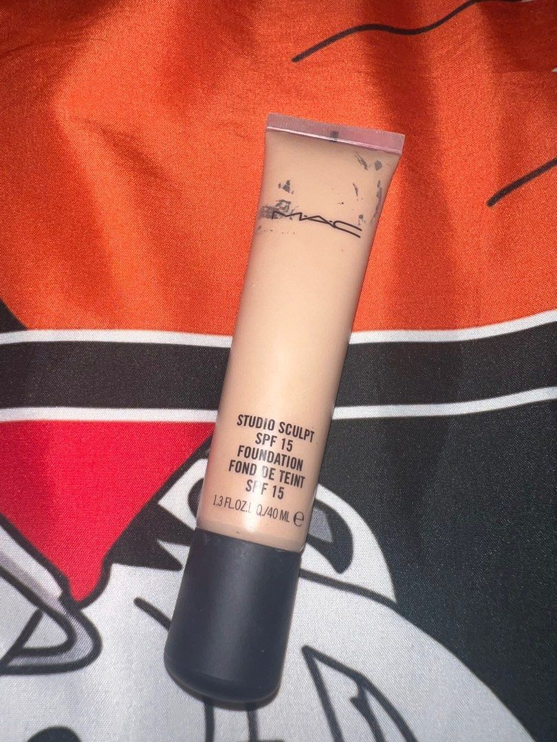MAC STUDIO SCULPT SPF15 FOUNDATION, Beauty & Personal Care, Face, Makeup on Carousell
