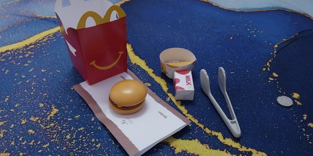 Mcdonalds happy meal burger set toy, Hobbies & Toys, Toys & Games on ...
