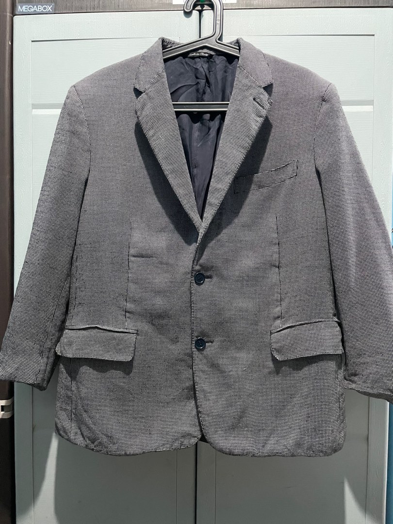 Medium to Semi Large Blazer, Men's Fashion, Coats, Jackets and ...