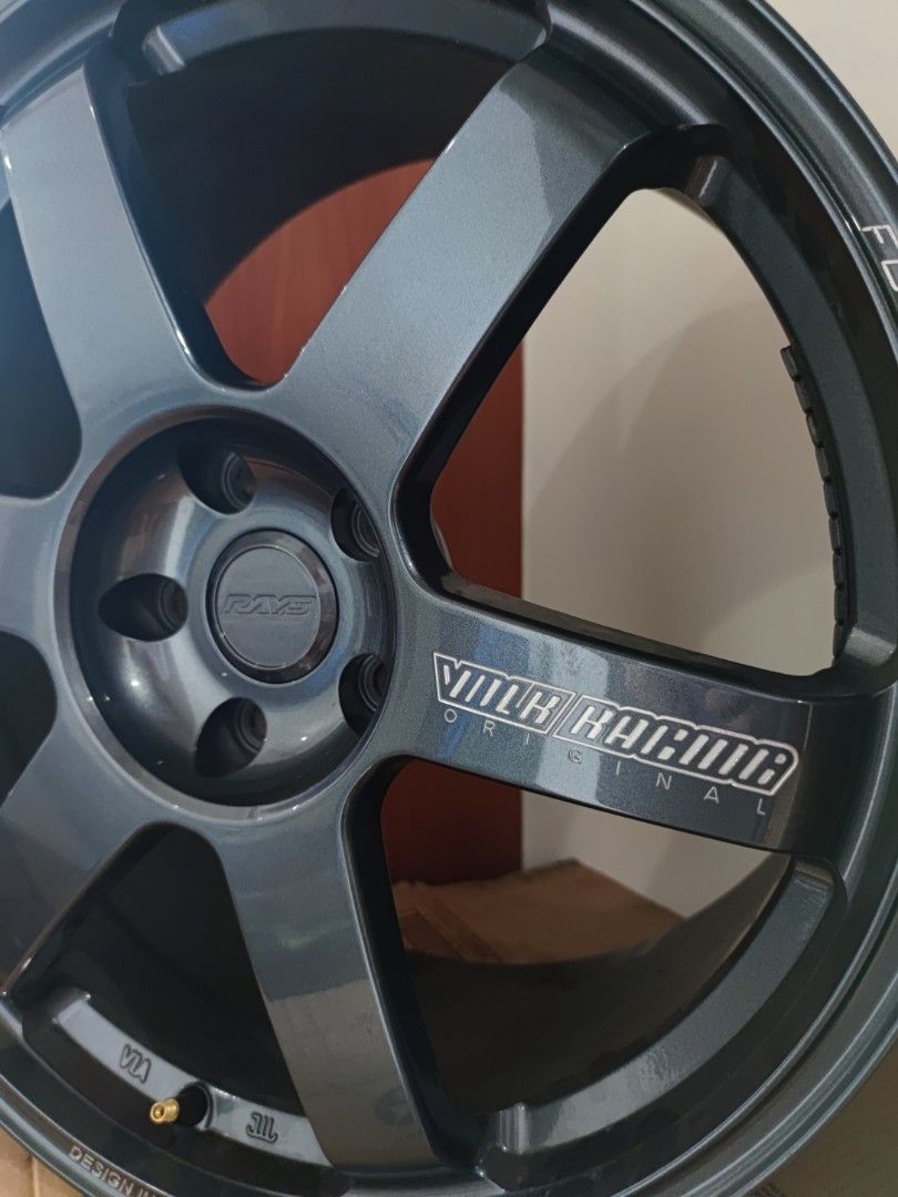 Mint Condition 19 inch 5x114.3 and 5x112 Te37 design rim, Car ...