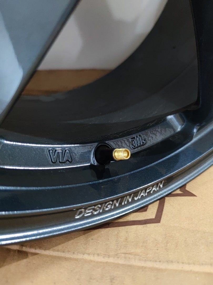 Mint Condition 19 inch 5x114.3 and 5x112 Te37 design rim, Car ...