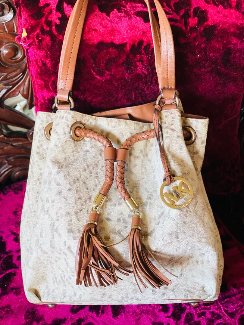 Original Mk Bucket, Luxury, Bags & Wallets on Carousell
