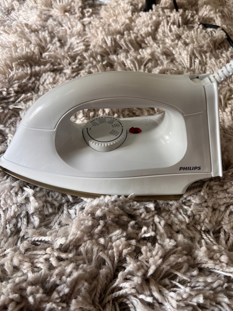 Phillips Iron Unused, TV & Home Appliances, Irons & Steamers on Carousell