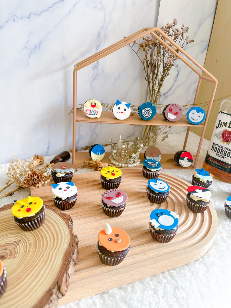 Pokemon Cupcakes || Customised Cupcakes, Food & Drinks, Homemade Bakes ...