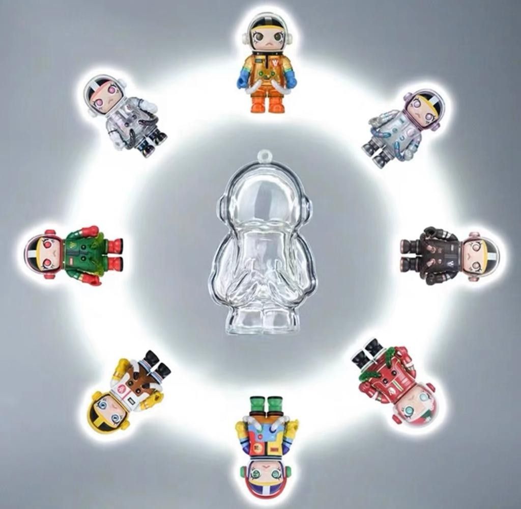 Popmart Mega Space Molly 100% Keychain, Hobbies & Toys, Toys & Games on ...