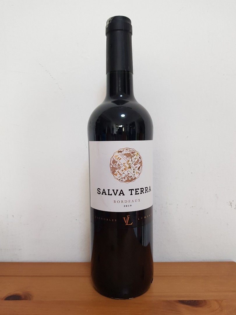 Salva Terra Bordeaux Red Wine, Food & Drinks, Alcoholic Beverages on ...