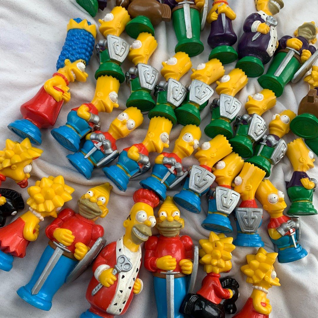 Simpsons chess pieces vintage 1992, Hobbies & Toys, Toys & Games on ...