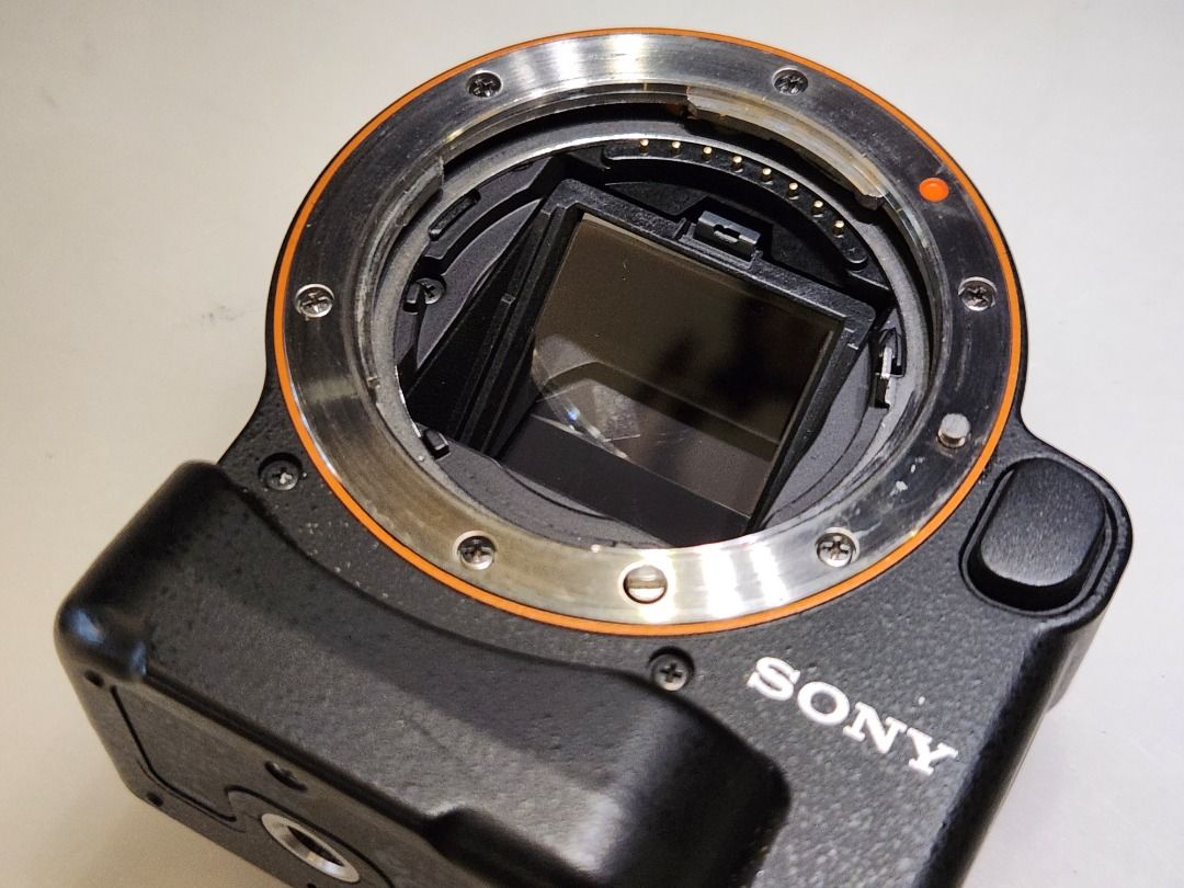 Sony LA-EA2 E to A Mount Adaptor with Translucent Mirror Technology ...