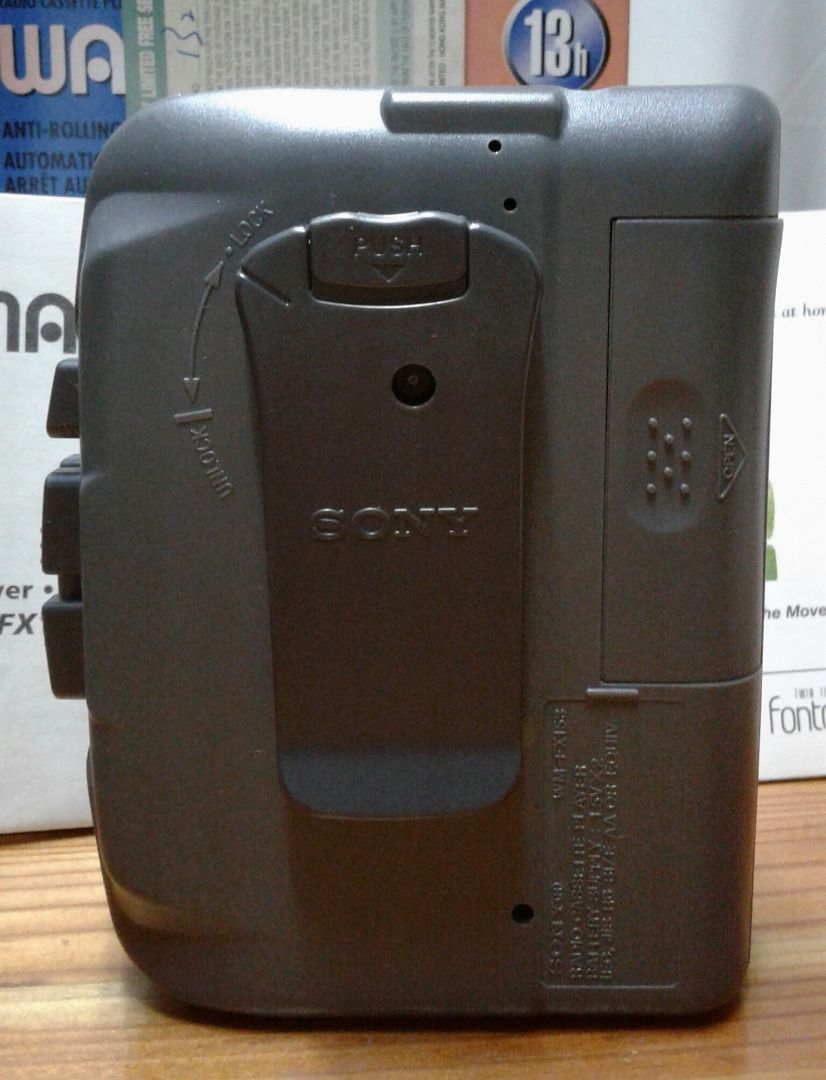 Sony Walkman Radio Cassette Player WM-FX153 LC9 (with issue), Audio, Portable Music Players on ...
