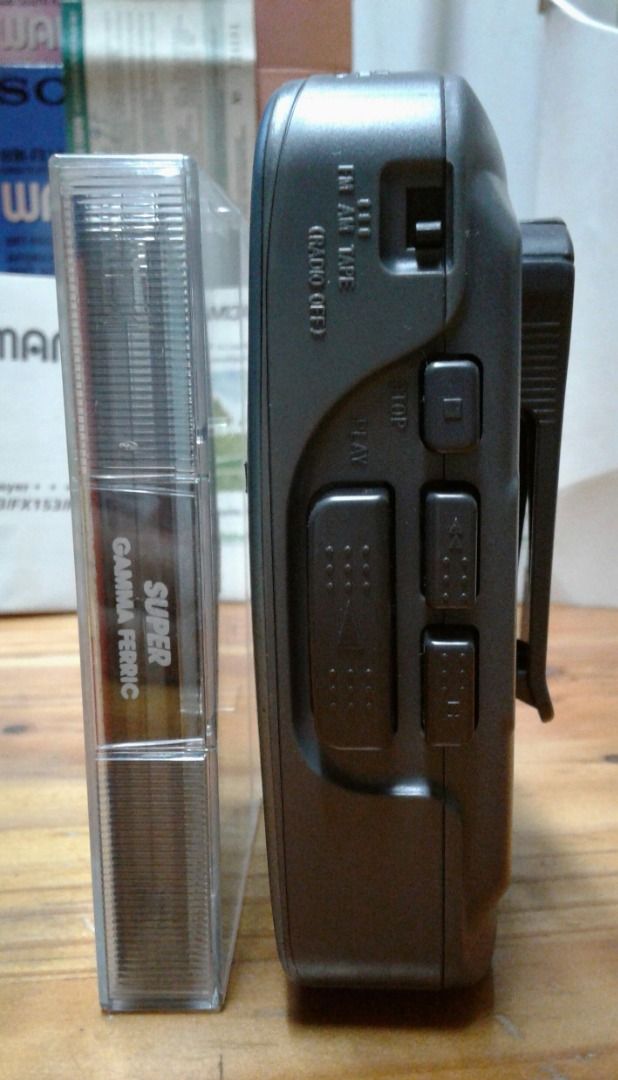 Sony Walkman Radio Cassette Player WM-FX153 LC9 (with issue), Audio, Portable Music Players on ...