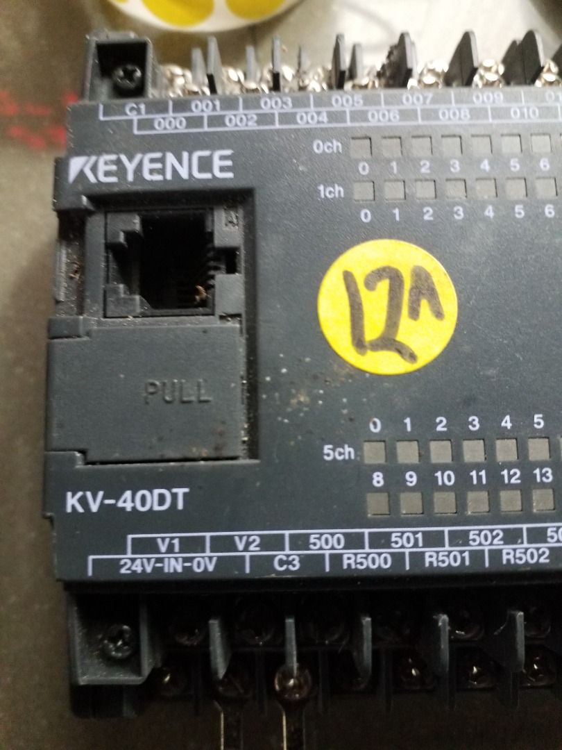 Super-small Programmable Logic Controller with Built-in Display ...