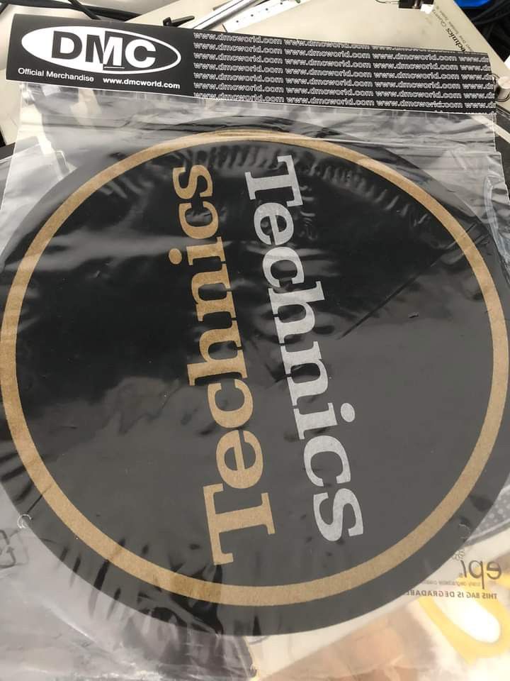 Technics Slipmat Pair, Audio, Soundbars, Speakers & Amplifiers on Carousell