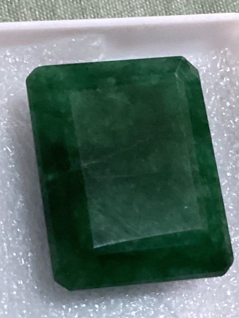 The Natural Earth Deep Green Emerald B, Women's Fashion, Jewelry ...