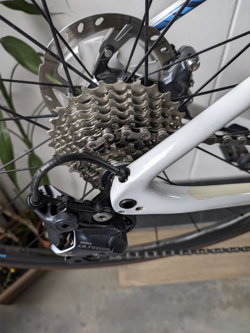 Trek Emonda SL6 2020 White Lightweight Full Carbon Road Bike Race Bike ...