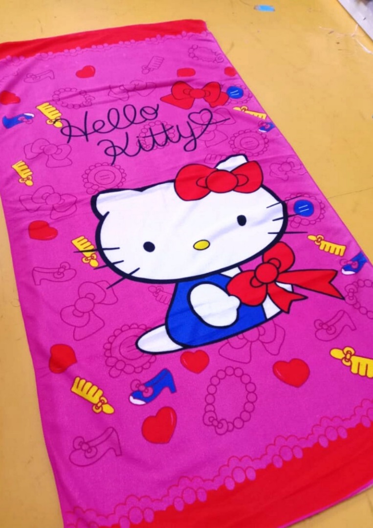 TUALA KARTUN CARTOON TOWEL, Furniture & Home Living, Bedding & Towels ...