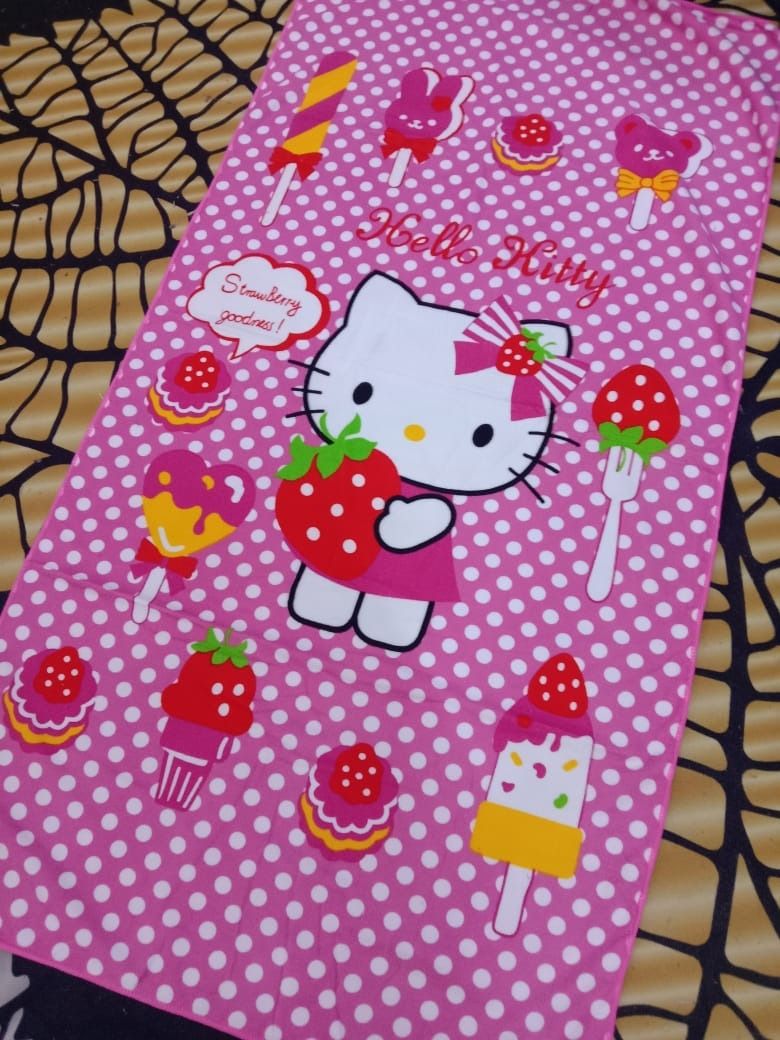 TUALA KARTUN CARTOON TOWEL, Furniture & Home Living, Bedding & Towels ...