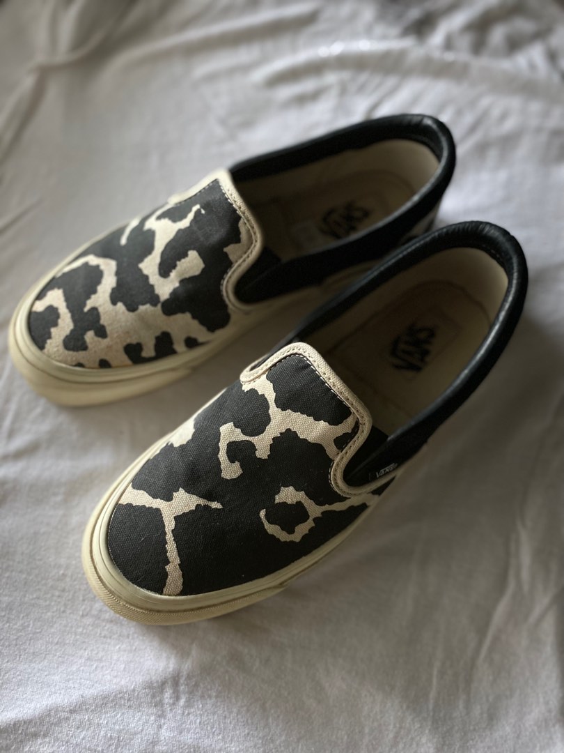Vans Vault Slip-On Cow Print, Men's Fashion, Footwear, Sneakers on ...