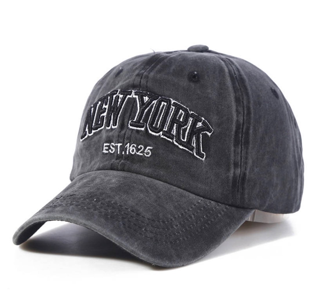 Vintage Y2k New York Grey Cap, Women's Fashion, Watches & Accessories ...