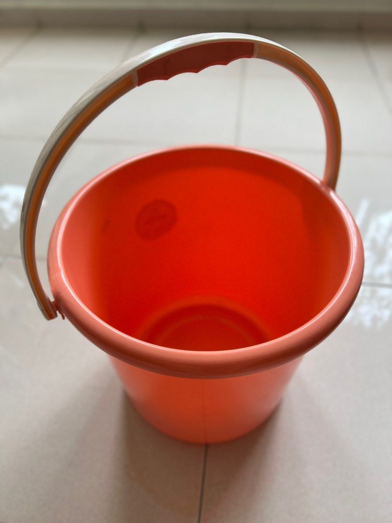 Water Pail / bucket (5 gallons), Furniture & Home Living, Cleaning ...