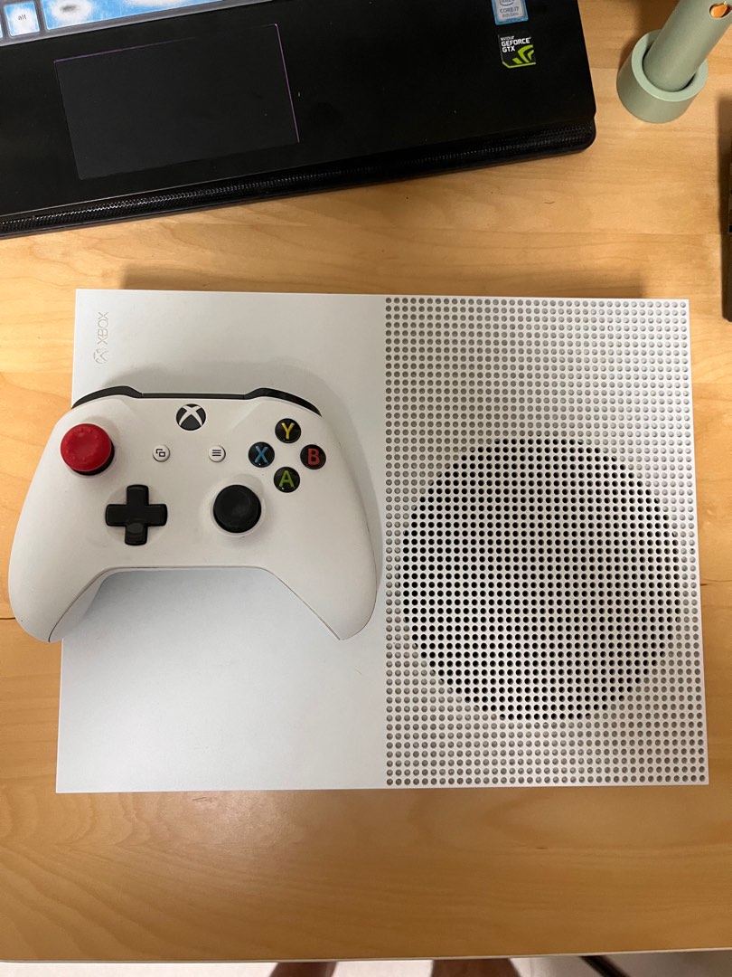 XBOX ONE S 1TB, Video Gaming, Video Game Consoles, Xbox on Carousell