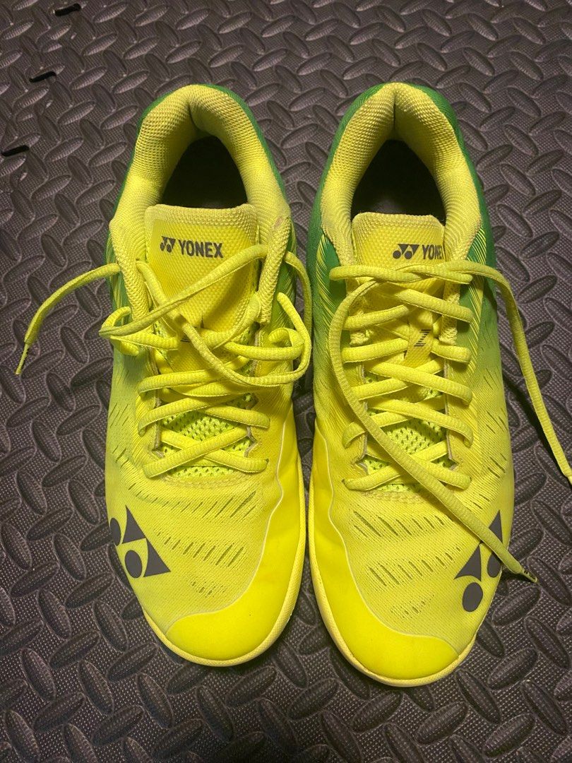 Yonex aerus z, Men's Fashion, Footwear, Sneakers on Carousell
