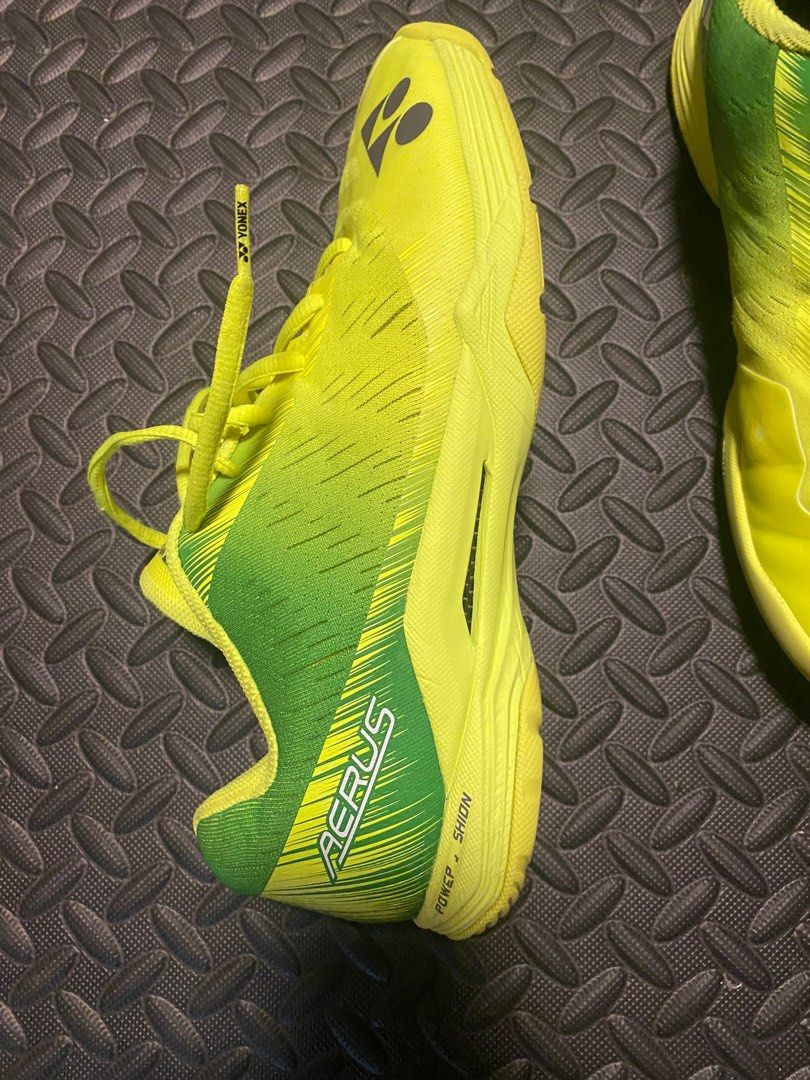 Yonex aerus z, Men's Fashion, Footwear, Sneakers on Carousell