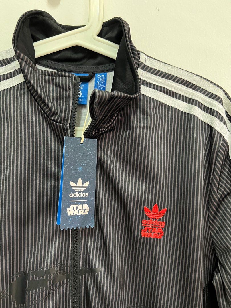 adidas Originals Star Wars ATAT Top, Men's Fashion, Activewear on Carousell