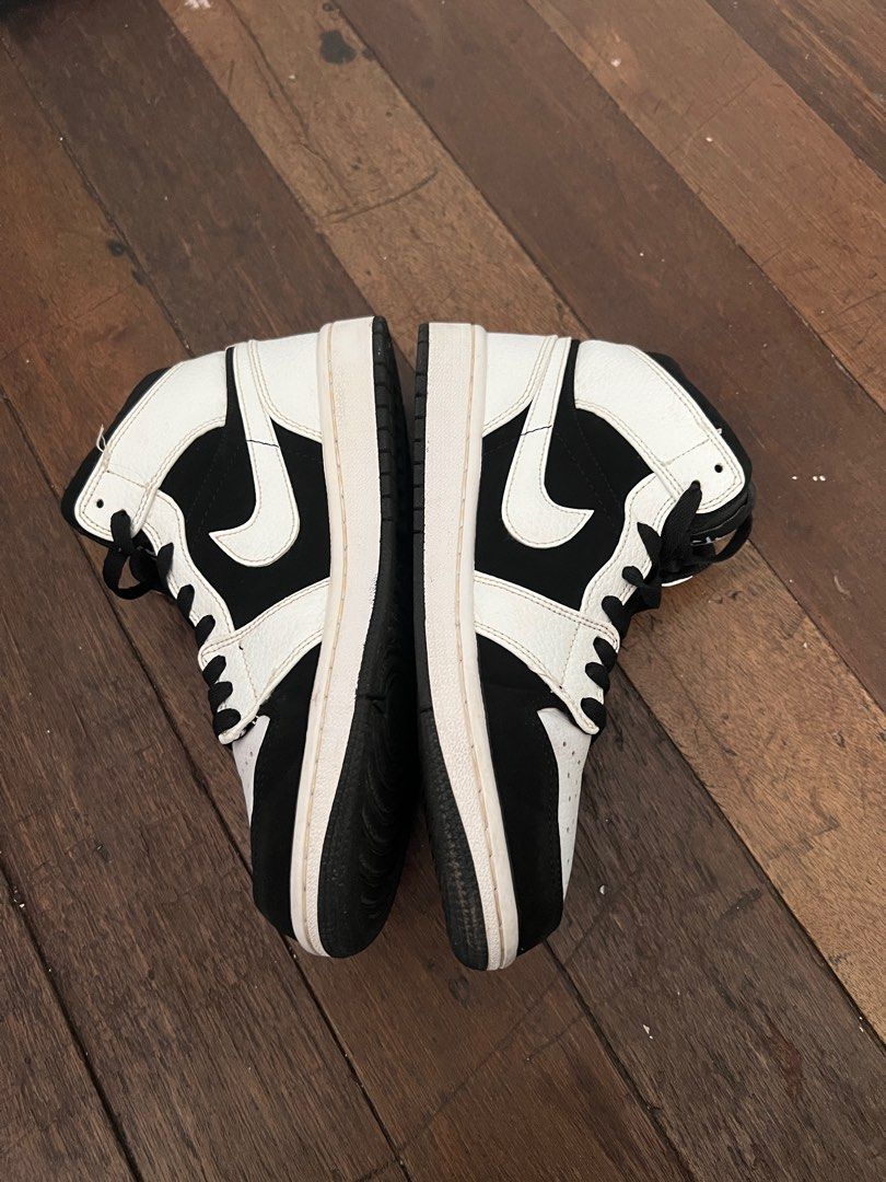 AIR J1 Mid SE Diamond, Women's Fashion, Footwear, Sneakers on Carousell