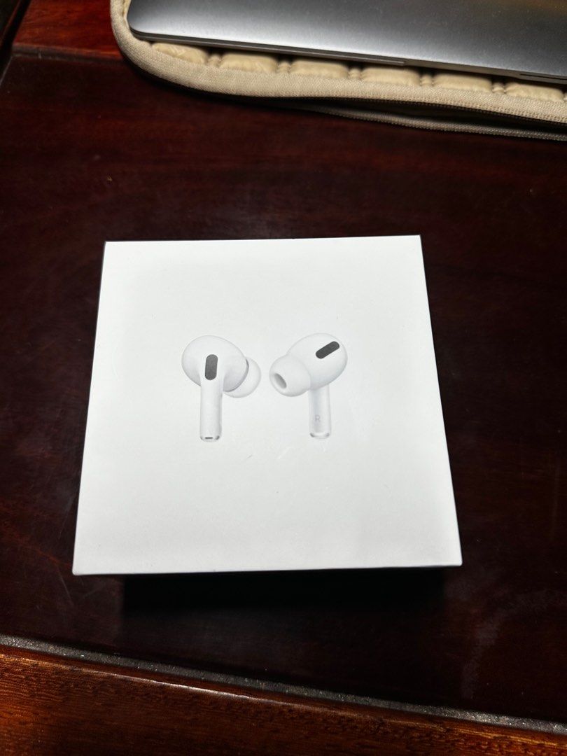Apple Airpods Pro gen 1, Audio, Earphones on Carousell