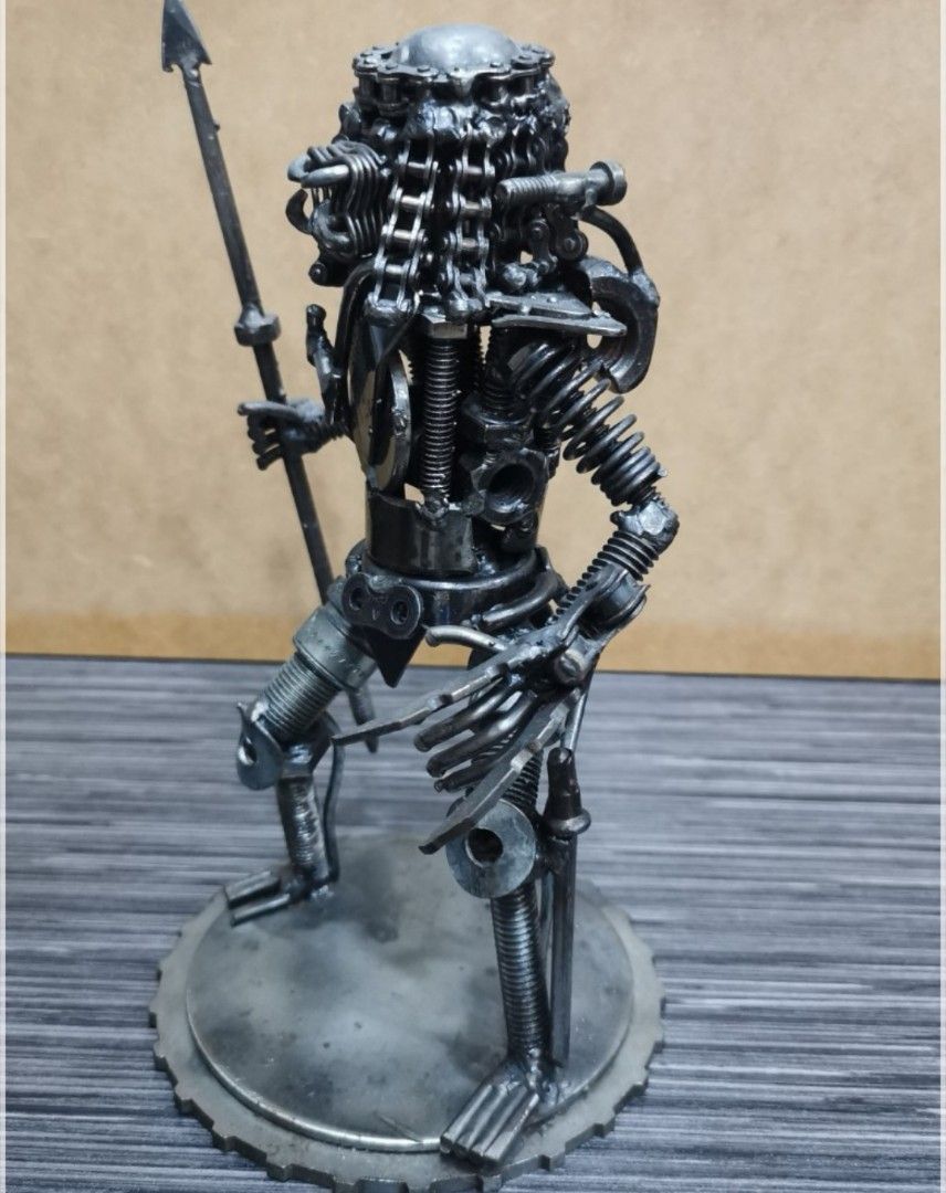 Arca Besi / Vintage Predator Figure Steel, Hobbies & Toys, Toys & Games ...