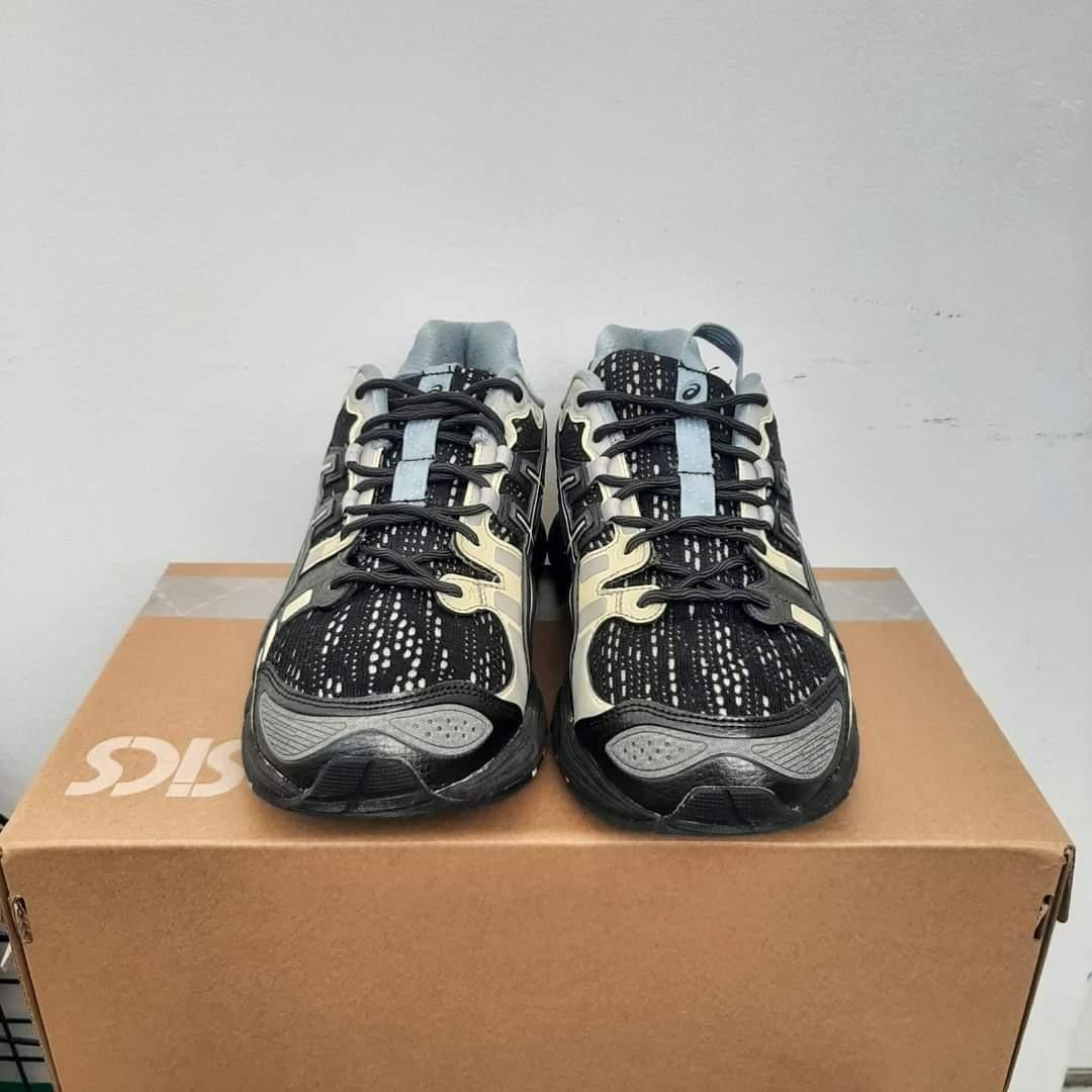 ASICS UB5-S Gel Nimbus 9, Men's Fashion, Footwear, Sneakers on Carousell