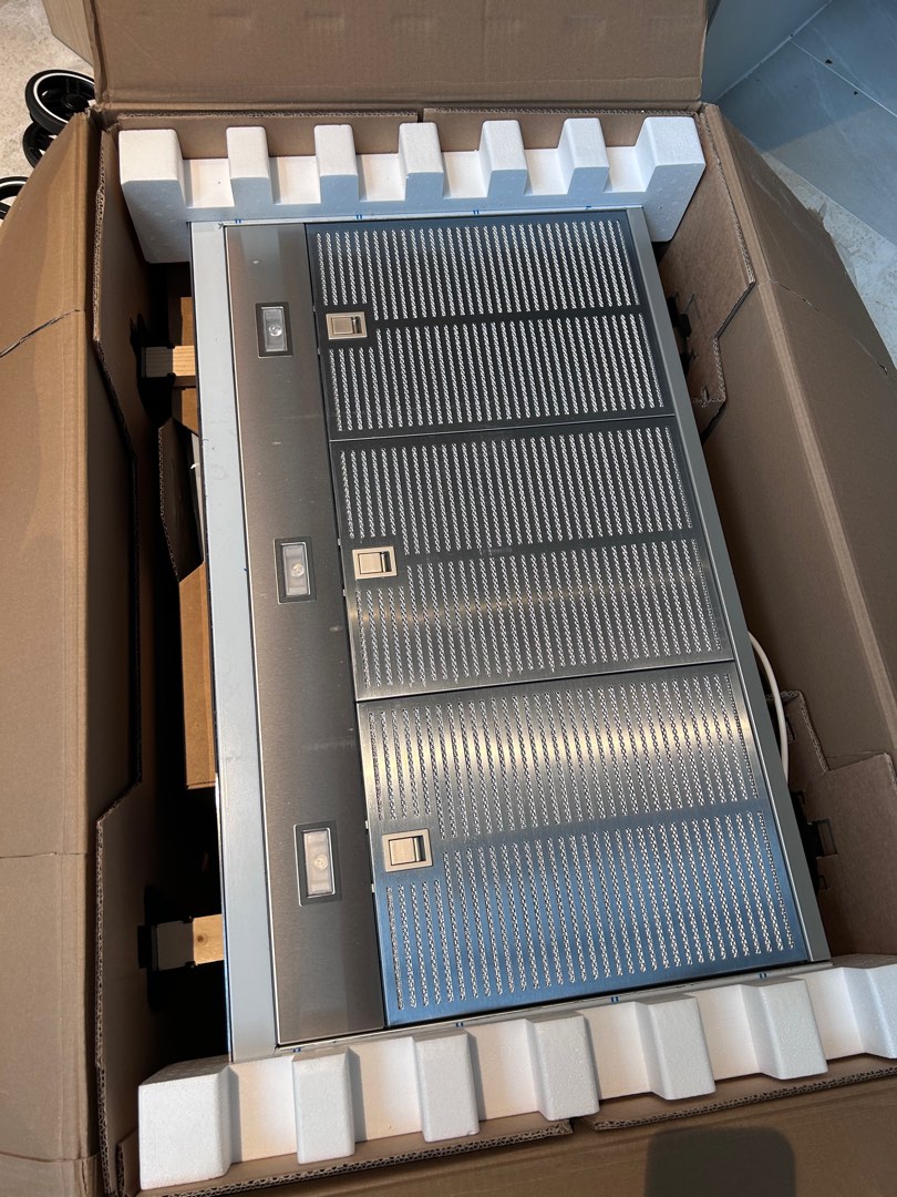 BNIB Bosch 90cm cooker hood, TV & Home Appliances, Kitchen Appliances ...