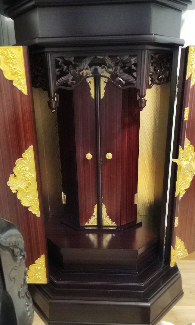 Butsudan for Nichiran Buddhism practice, Furniture & Home Living ...