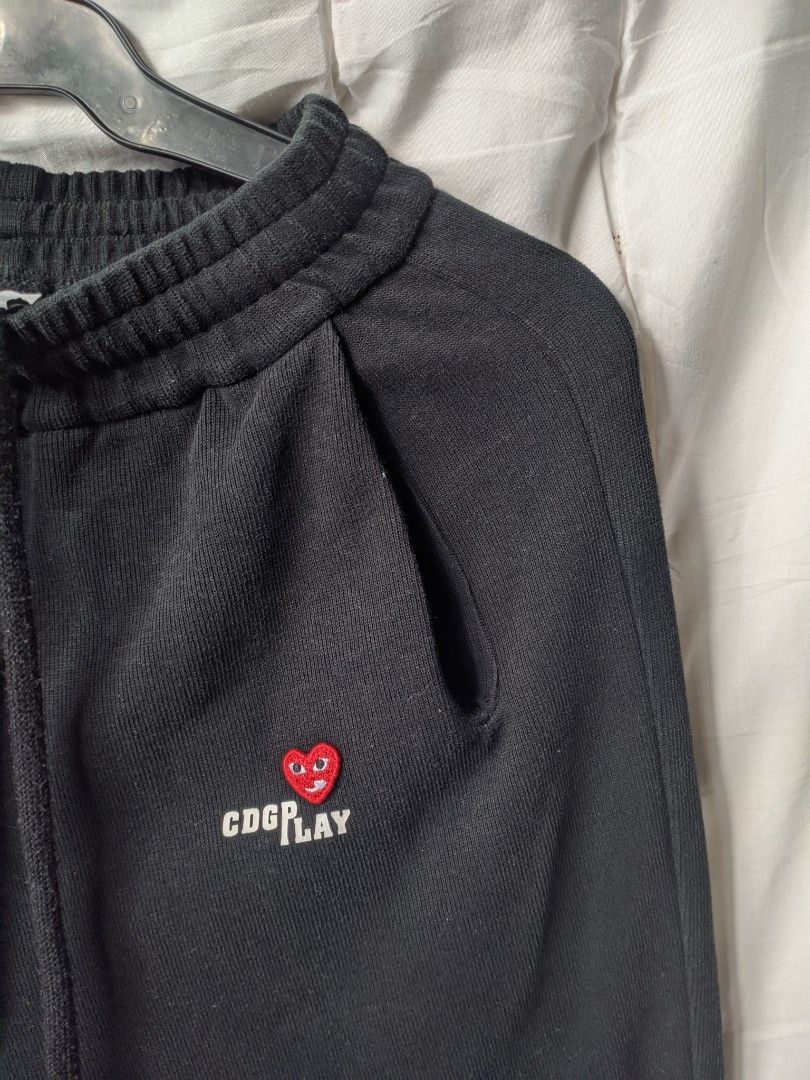 CDG PLAY JOGGER, Men's Fashion, Bottoms, Joggers on Carousell