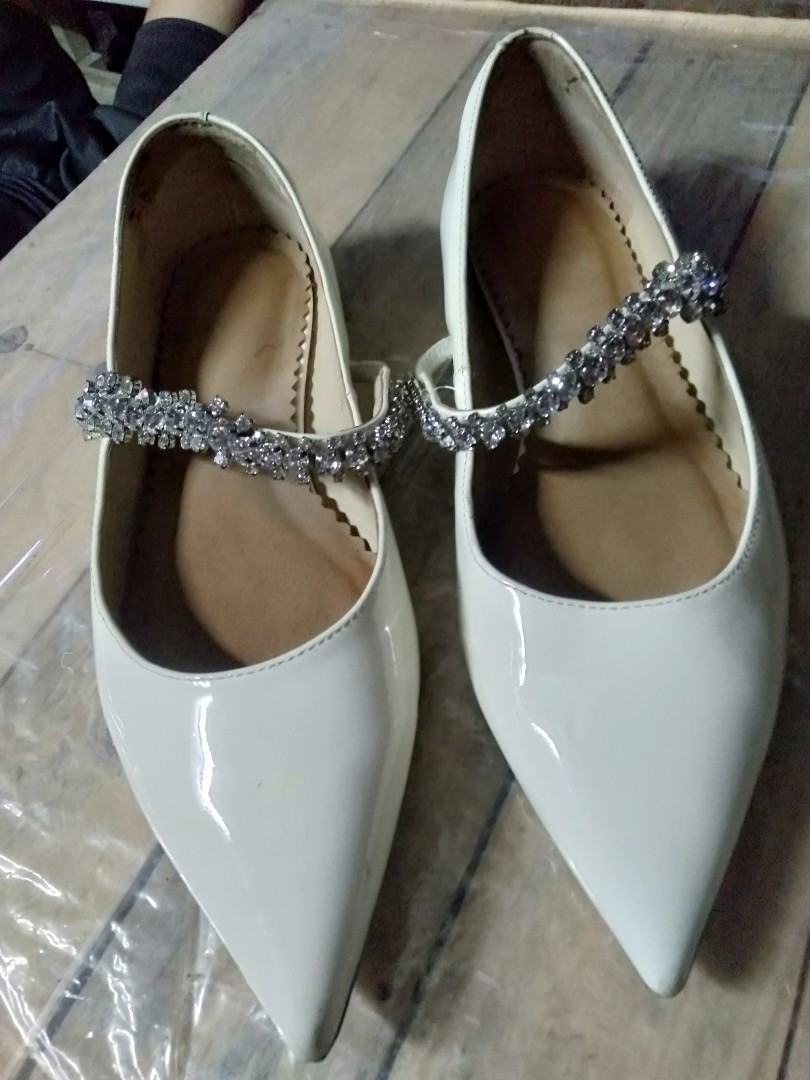 Christine Shell - Euro 36, Women's Fashion, Footwear, Flats & Sandals ...