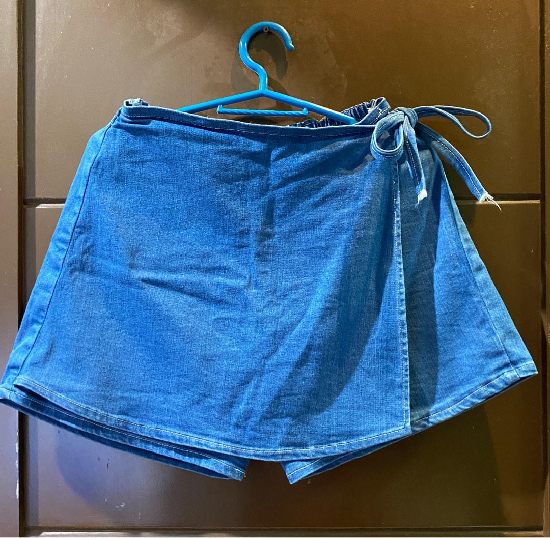 Classic blue denim skort, Women's Fashion, Bottoms, Shorts on Carousell
