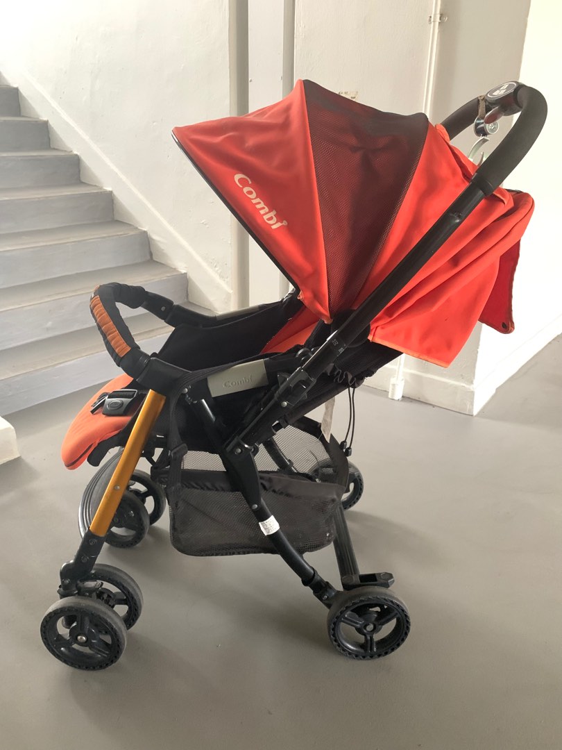 Combi Urban Walker Lite UR-300C Reversible Stroller, Babies & Kids ...