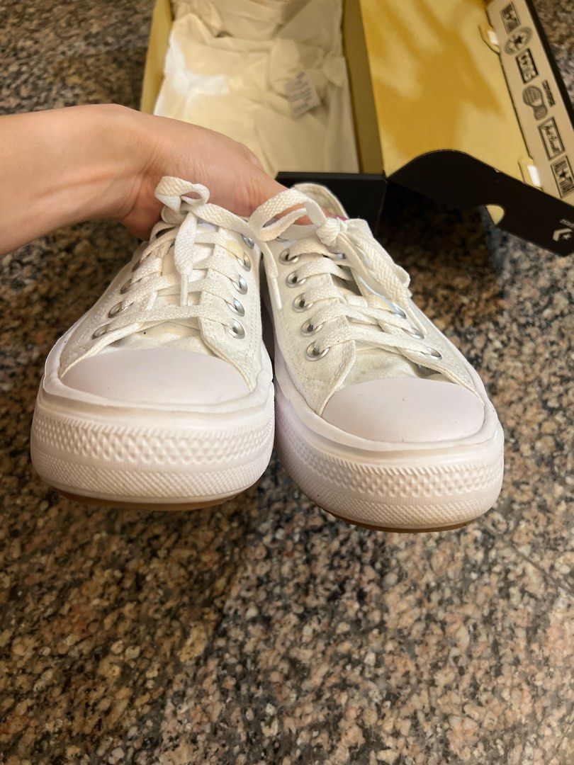 25% off Converse Light weight Chuck Taylor All Star Move Ox Platform ...